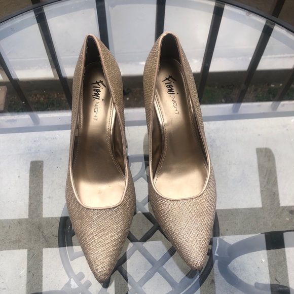 FIONI Clothing | Shoes | Fiona Nights Gold Glitter High Heels Size 9 2 ...